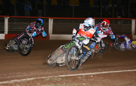 Swindon Robins Speedway Official Website: LAKESIDE - PICTURE SPECIAL!
